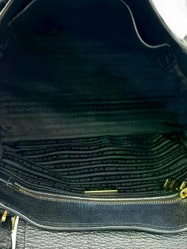 Prada 2010-2026 Vitello Phenix Satchel