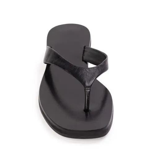 BLACK SUEDE STUDIO Bae Flip Flop Sandal - Black Leather