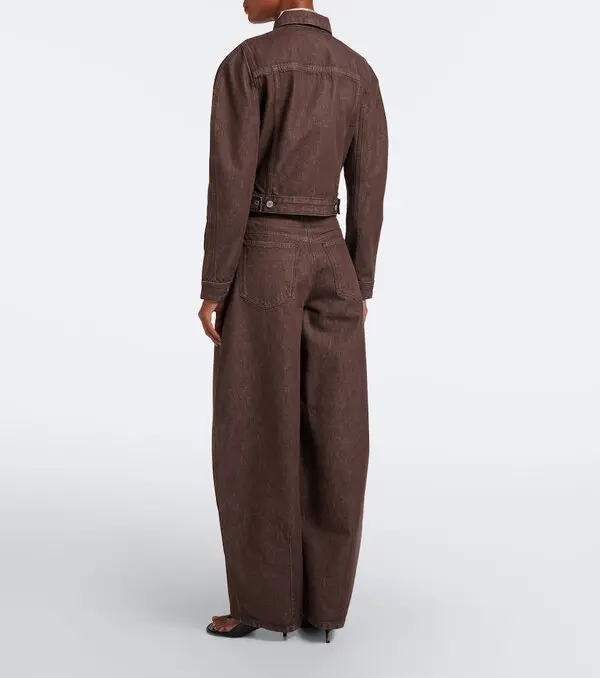 Jacquemus Ovalo Barrel-leg Jeans In Vinyl Continental Grain Bovine