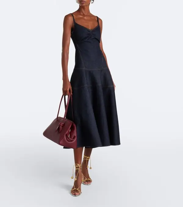 Jacquemus Turismo Medium Leather Bowling Bag