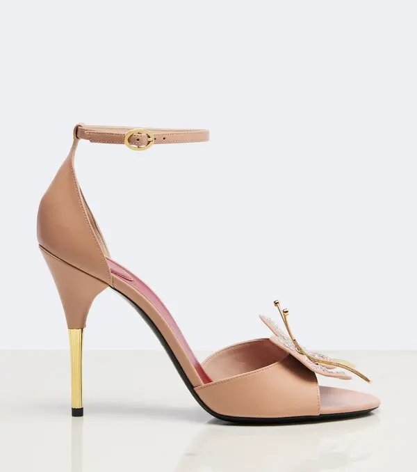 Valentino Garavani Embellished Leather Sandals - Pink