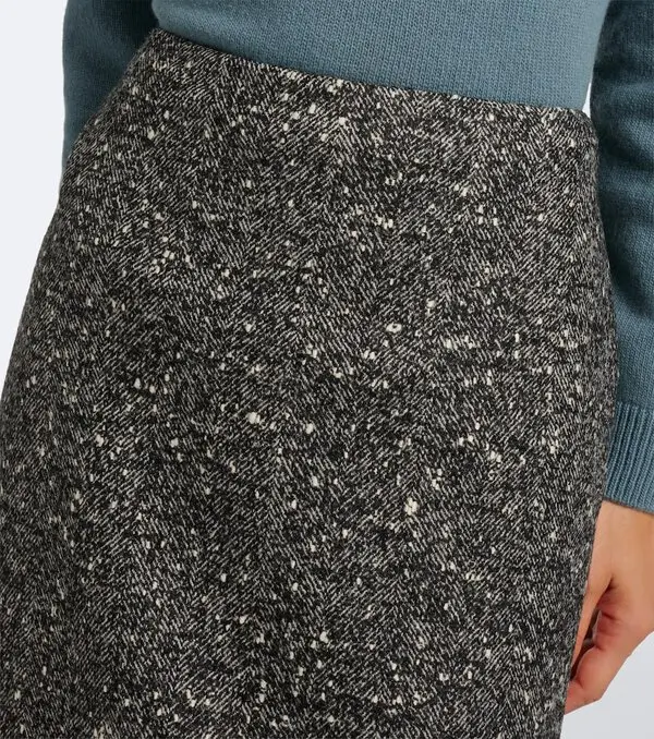 Valentino Garavani Chevron Wool-blend Bouclé Pencil Skirt