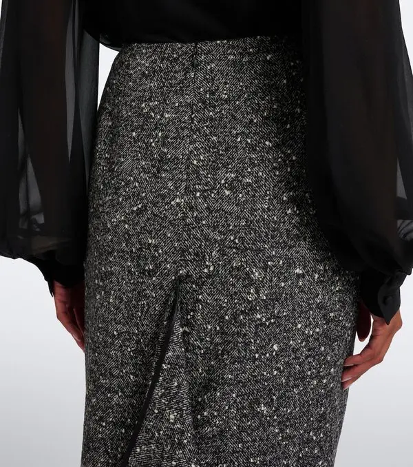 Valentino Garavani Chevron Wool-blend Bouclé Pencil Skirt - Black