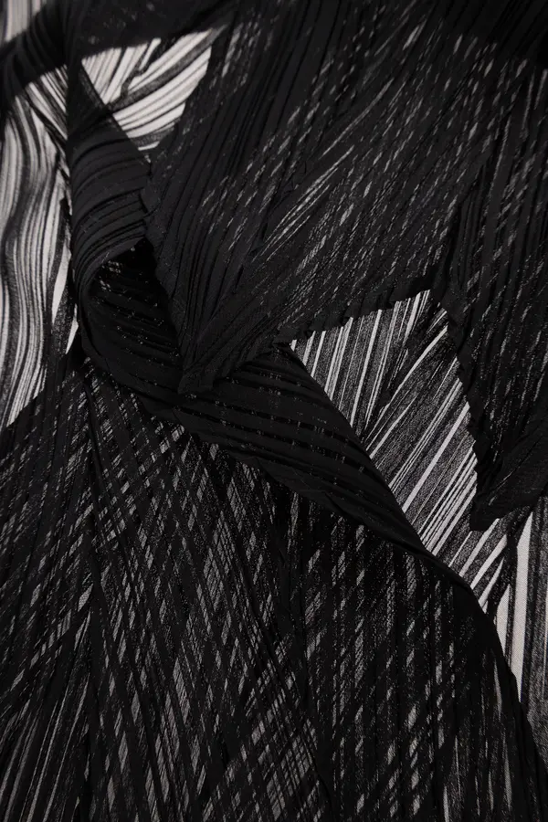 Issey Miyake Pleated Scarf