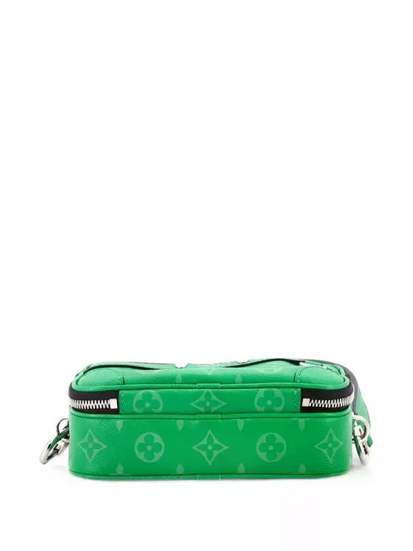 LOUIS VUITTON Alpha Messenger Bag Monogram Taigarama - Green
