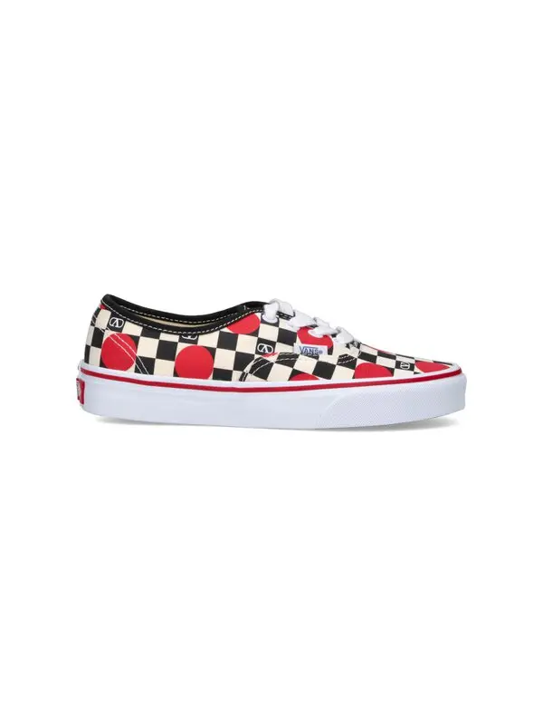 Valentino Garavani Graphic Print Lace Up Low Top Sneakers