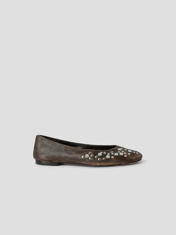 Gimaguas Studded Ballet Flats