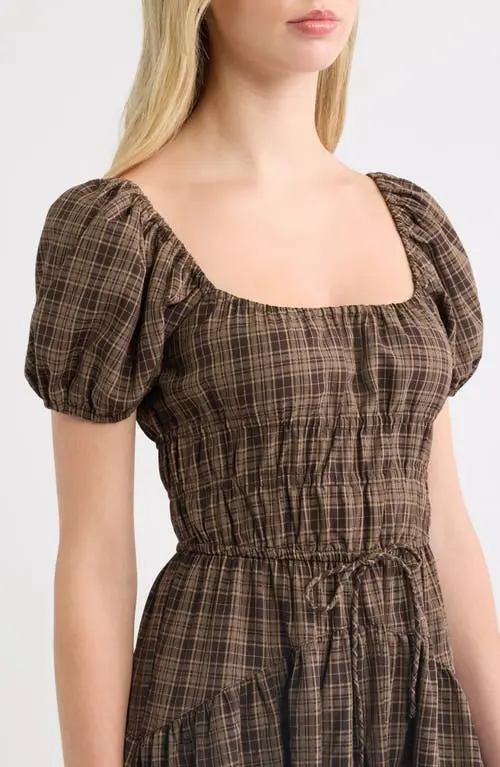 Moon River Sweetheart Neck Puff Sleeve Midi Dress