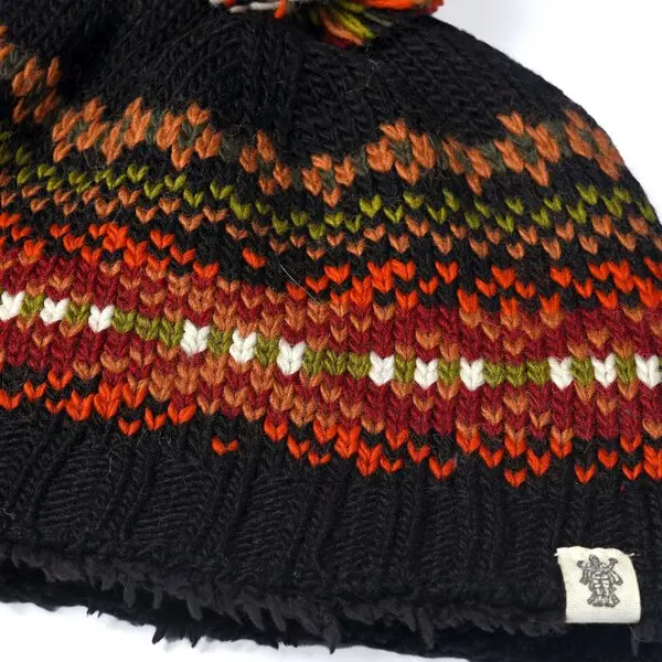 NIRVANNA DESIGNS Hand Knit Wool Beanie With Fair Isle Pattern - Black