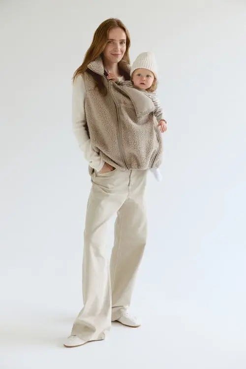 H&M Mama Before & After Babywearing Teddy Fleece Vest