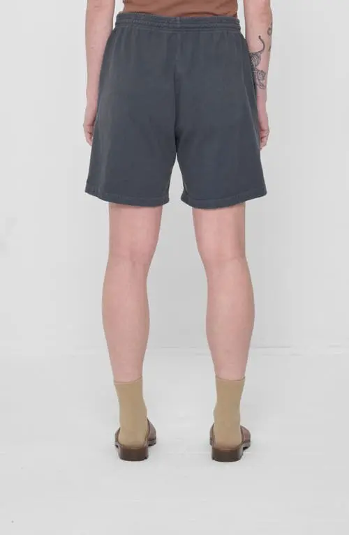 EVERYBODY.WORLD Everyday Shorts