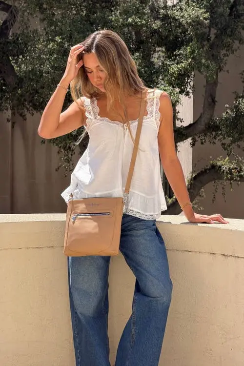 LUIS STEVEN Sienna Crossbody - Sand
