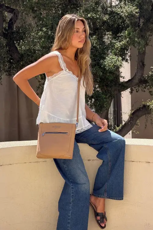 LUIS STEVEN Sienna Crossbody - Sand