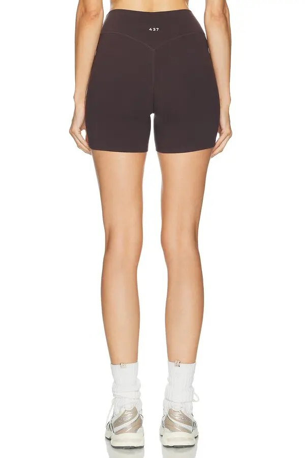 437 The Essentials Short