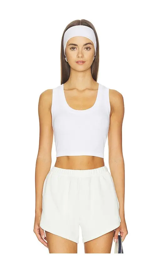 FAVORITE DAUGHTER The Cutting It Close Crop Tank