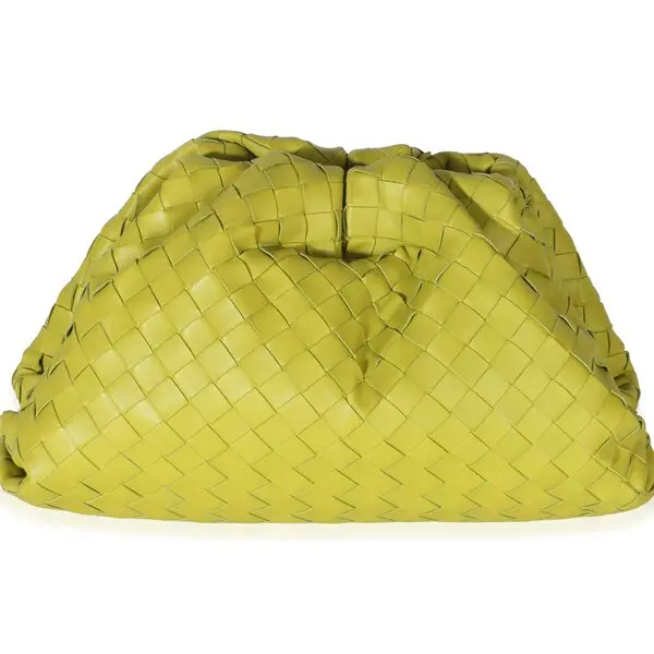 Bottega Veneta Maxi Intrecciato Pouch - Green