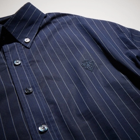Gucci Pinstripe Crest Embroidered Cropped Shirt