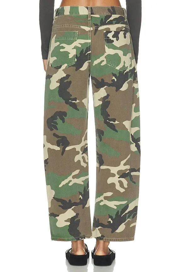 NILI LOTAN Camouflage Print Casual Trousers