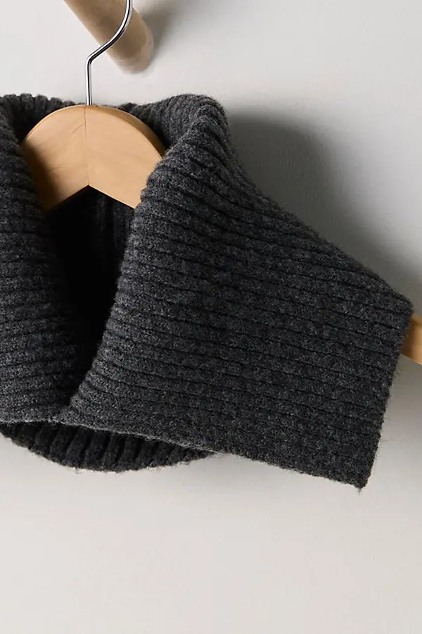 Free People Essential Snood - Grey