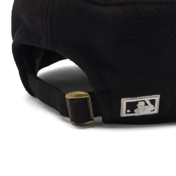 New Era New York Yankees Chainstitched Wool Pillbox Cap