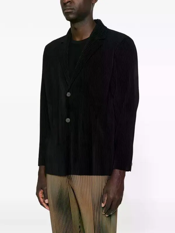 Issey Miyake Pleated Notch-lapel Blazer