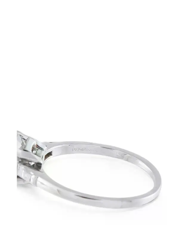 LB EXCLUSIVE Platinum Diamond Ring