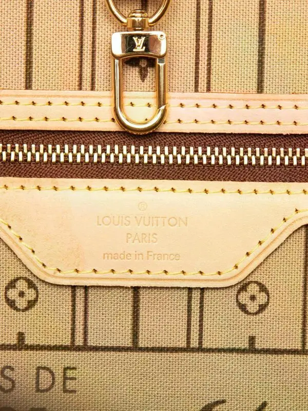 LOUIS VUITTON Monogram Neverfull Gm Tote Bag - Brown