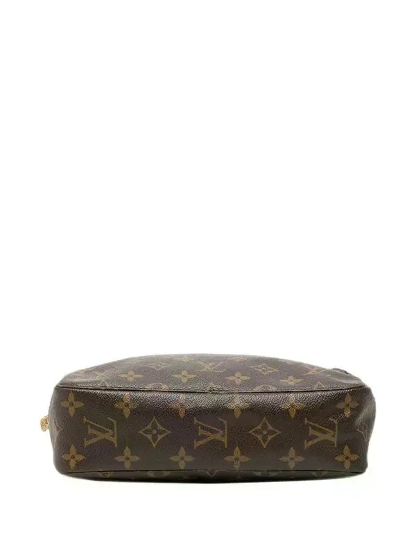 LOUIS VUITTON Monogram Canvas Trouse Toilette 23 Clutch Bag