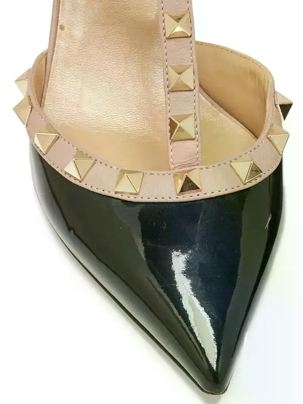 Valentino Garavani Rockstud Leather Pumps
