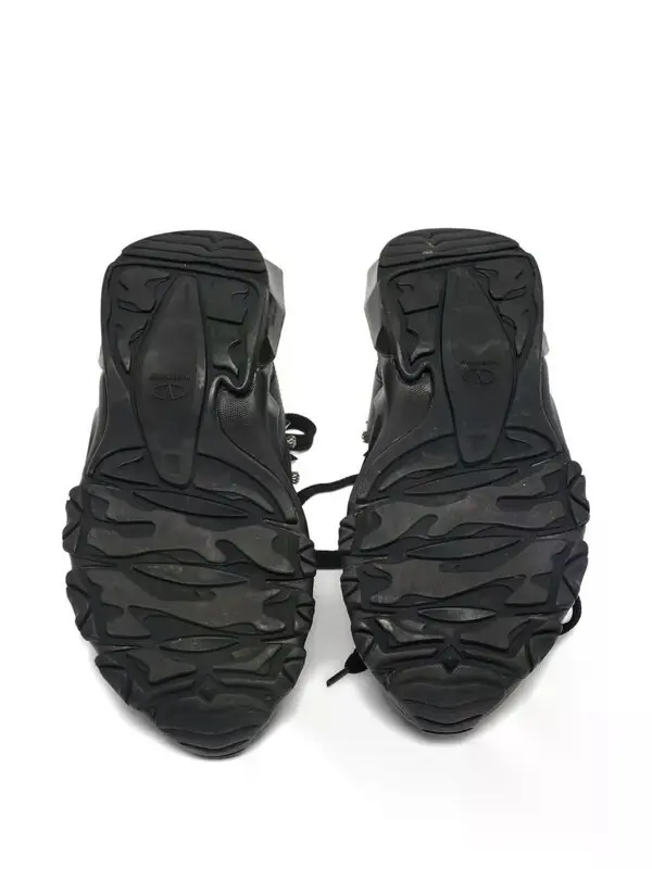 Valentino Garavani Studded Embellishment Sneakers