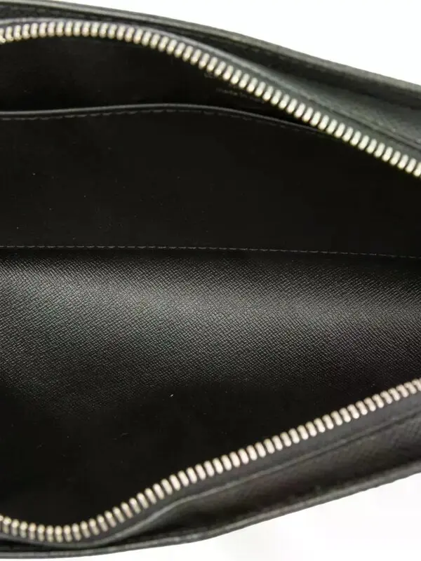 LOUIS VUITTON Taiga Leather Baikal Clutch Bag