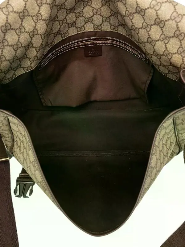 Gucci Gg Supreme Messenger Bag