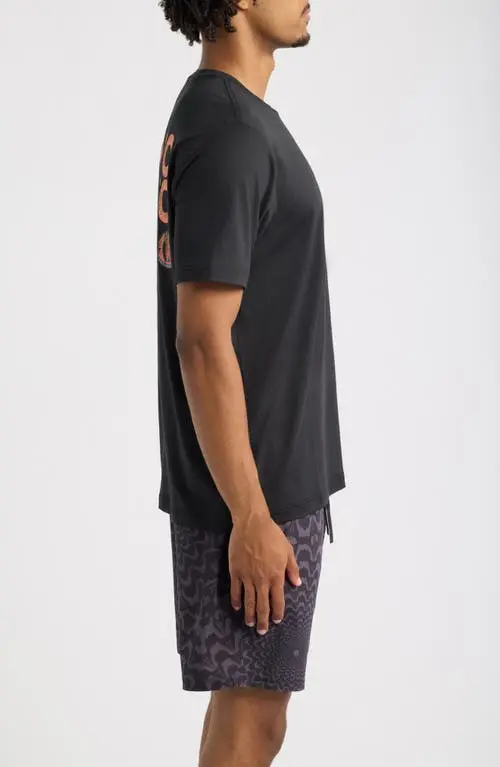 SANTO STUDIO Boxing Division Performance Graphic T-shirt