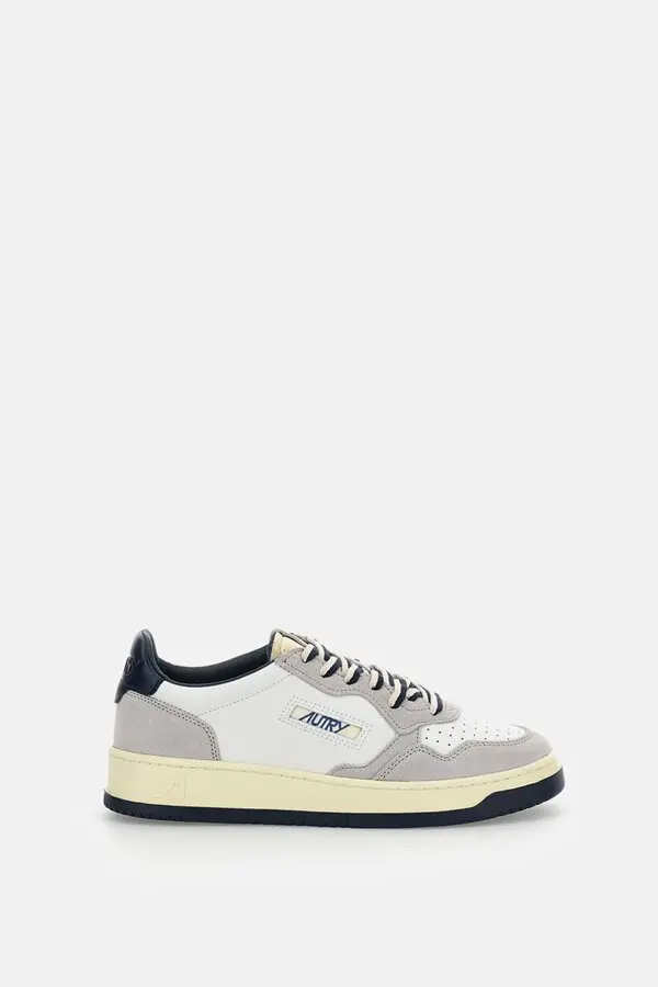 AUTRY Medalist Low Sneakers In Leather