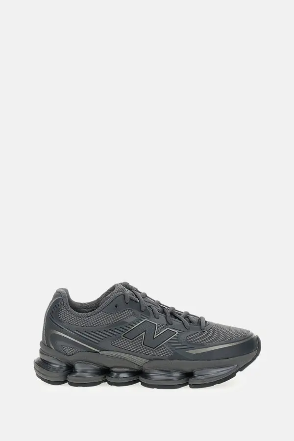 NEW BALANCE Sneakers U2000 - Grey
