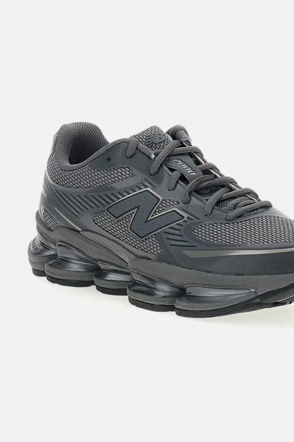 NEW BALANCE Sneakers U2000 - Grey