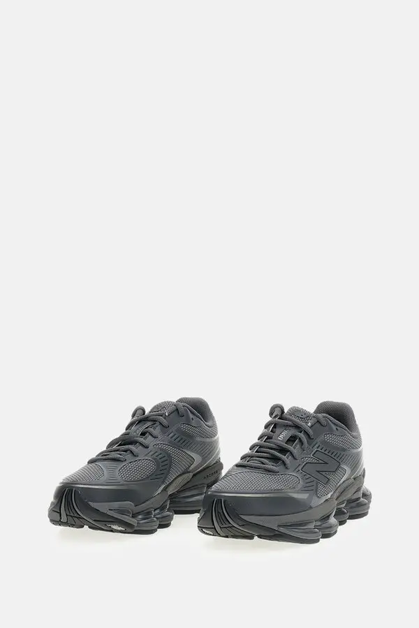 NEW BALANCE Sneakers U2000 - Grey