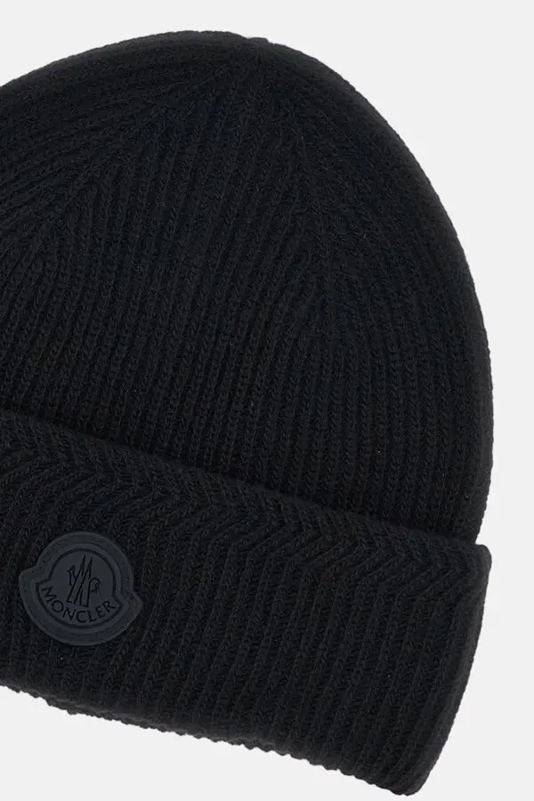 Moncler Ribbed Wool Blend Beanie - Black