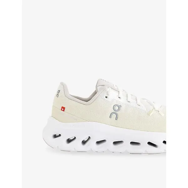 On Cloudtilt Mesh Trainers - White Bran F