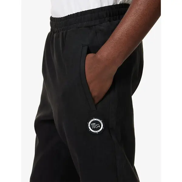 FIFA 1904 Touchline Logo-patch Jogging Bottoms