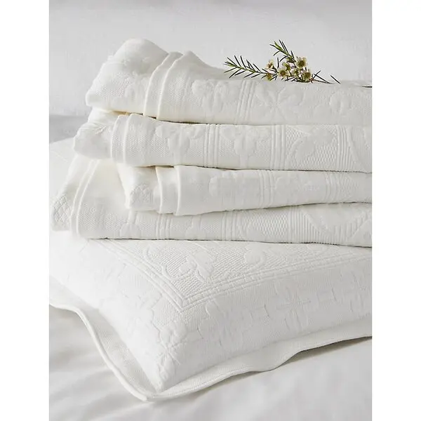 THE WHITE COMPANY Etienne Floral-pattern Cotton Bedspread