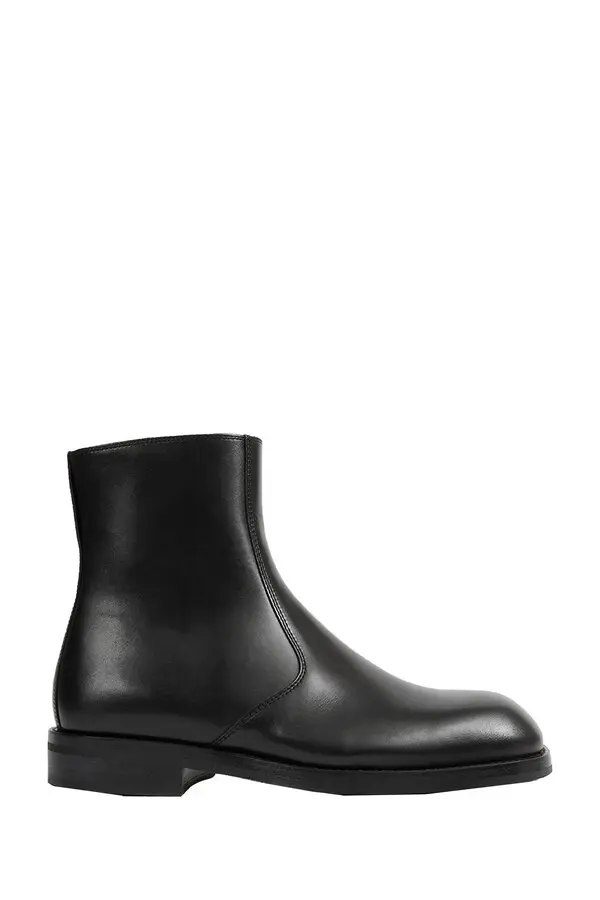 LEMAIRE Zip Up Square Toe Leather Boots - Black