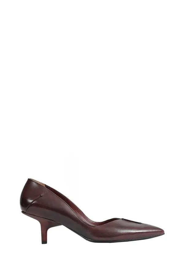 CAPASA Leather Pumps With Kitten Heel