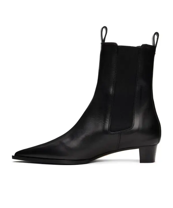 AeydĒ Kiki Pointed Chelsea Boots - Black