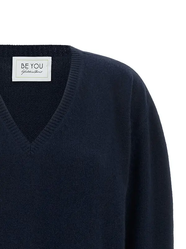 BE YOU V-neck Sweater