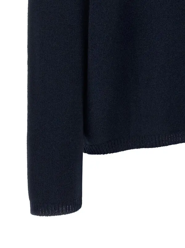 BE YOU V-neck Sweater