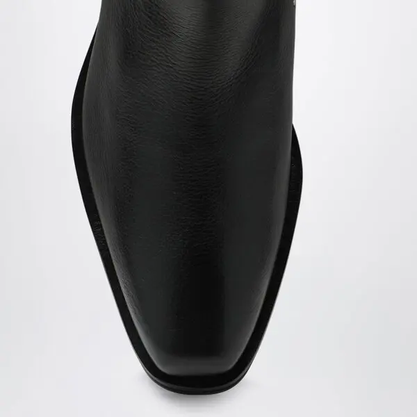 VINNY'S Joee Chelsea Ankle Boots In With Small Studs