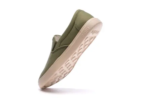 CCILU USA Xpresole Cody Waterproof Slip-on Sneaker