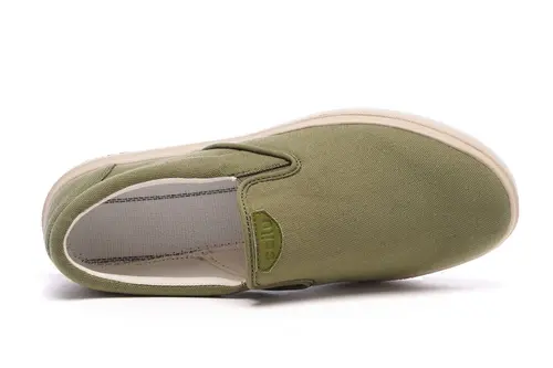 CCILU USA Xpresole Cody Waterproof Slip-on Sneaker