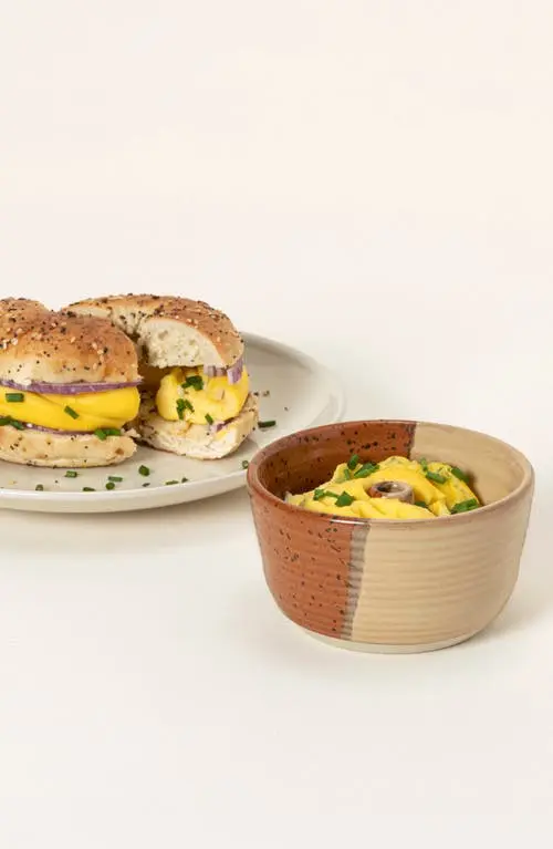 UNCOMMON GOODS Egg On A Bagel Maker
